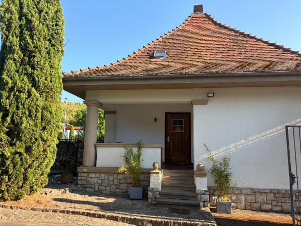 Ferienhaus Am Trollbach - Parkplatz - Wifi - Küche - Netflix - Freistehendes Haus - Bingen am Rhein