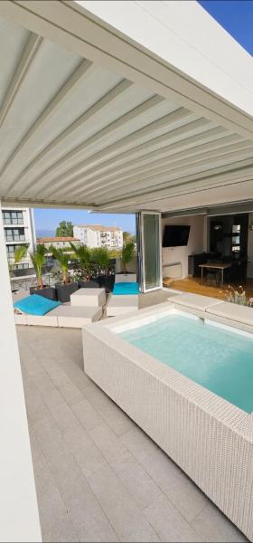 Cedrino Suite Apartment - Cagliari