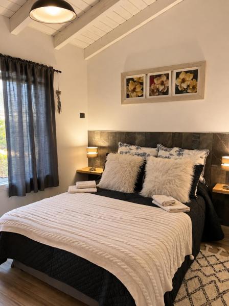 Tu Escape Ideal En La Magia De Bariloche, Con Cochera - Argentina