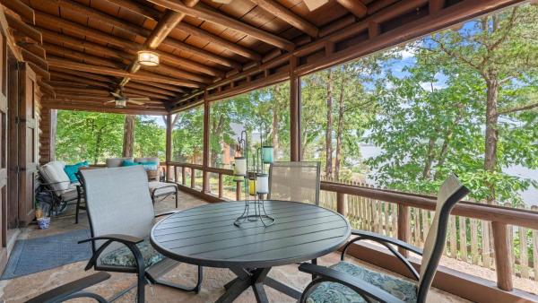 Log Cabin Retreat Two Cabins One Stay - United States
