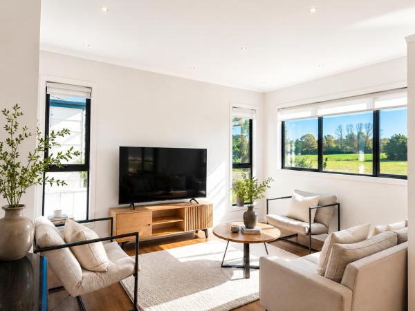 Luxury Coastal 4br 3ba Villa In Devonport - Auckland