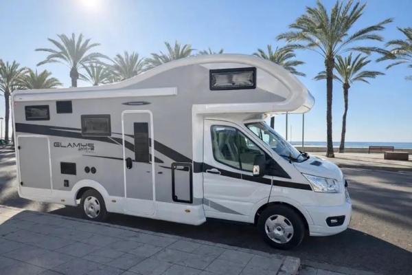 Autocaravana Cerca De Barcelona - Barcelone