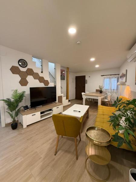 Casa Amarilla Happyvila - Villajoyosa