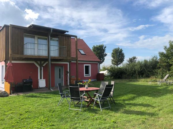 Ferienhaus Mit Großem Garten, Weitem Blick & Viel Natur - Anklam