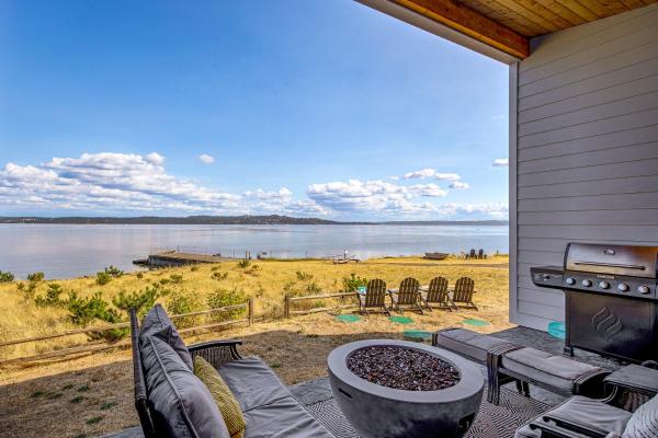 Peaceful Waterfront Retreat On Vashon Island - Tacoma, WA