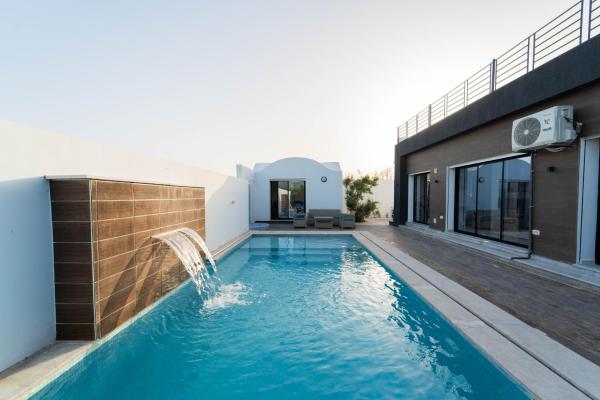 3-bedroom Villa With Private Pool Studio - Hammamet
