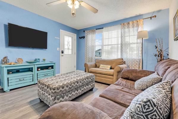 Beach Bungalow Near Ormond Beach And The Atlantic - Ormond Beach, FL