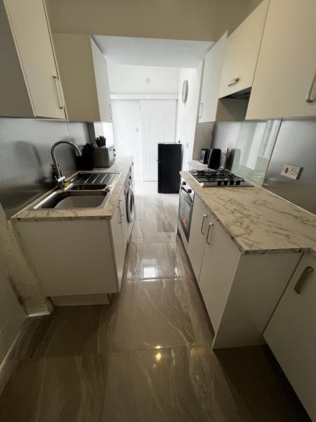 3 Bedroom Home Central Wolverhampton - Wolverhampton