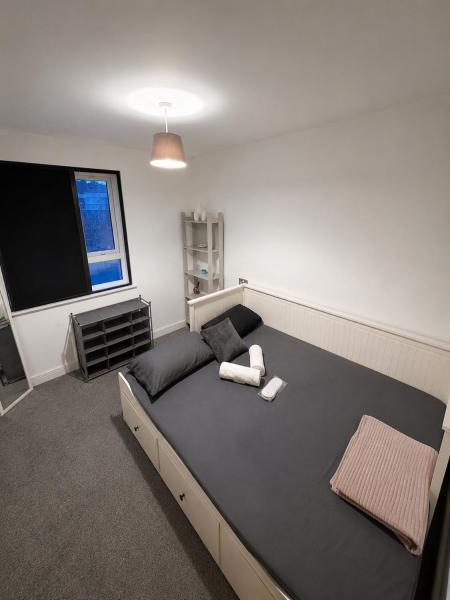 Modern Super King Room 10 Min Walk To Ilford Station - Woolwich