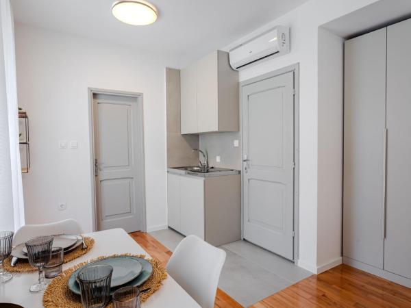 Apartments Nonna - Comfort Studio Apartment - Komiža