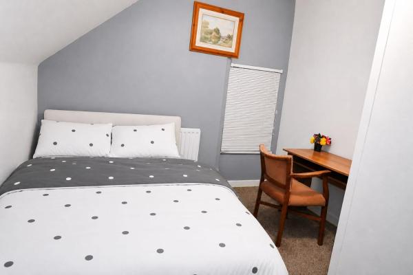 The Grey Loft Double Room With Skylight - Wolverhampton