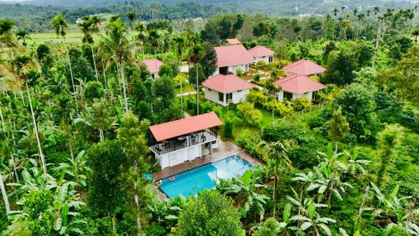Manayath Wayanad Premium Pool Resort - Bandipur