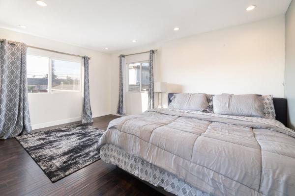Comfortable Inn - San Leandro, CA