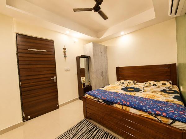 Villa Braj Vrindavan - Vrindavan