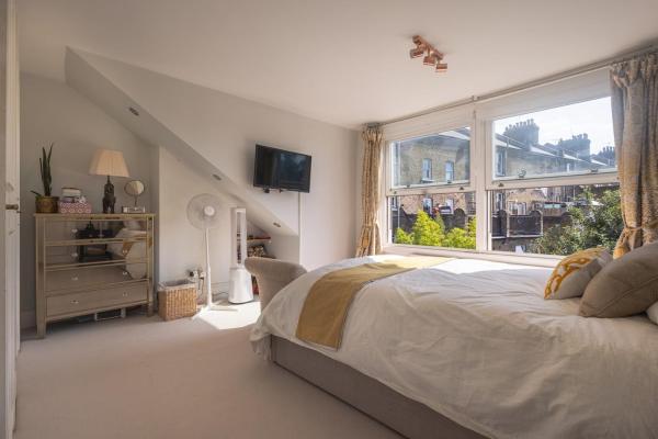 Luxury Super Central Clapham Jn King Loft Ensuite Minutes To C London Gatwick - London