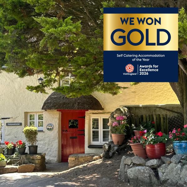 Farmhouse - Carlyon Bay