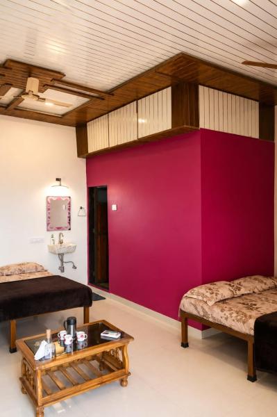 Hotel Matheran Valley View Ovi Holiday Cottage - Neral