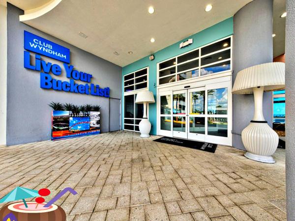 Wyndham Ocean Walk Resort -7th Floor 2 Br By The Sea & Sand 3 Balcony's 701 - Ormond Beach, FL