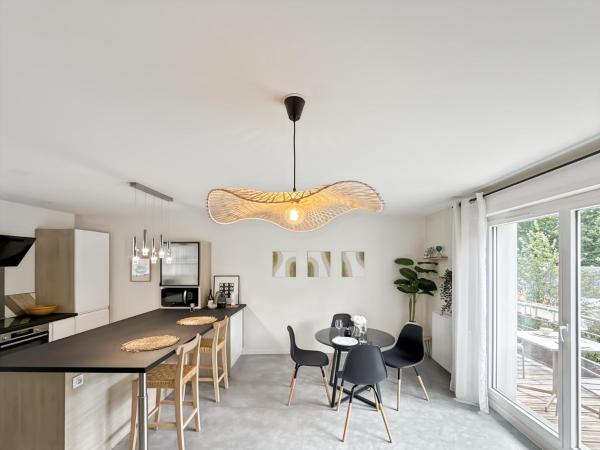 Chez Jules - Spacieux & Balcon - Parking - Rennes - Rennes