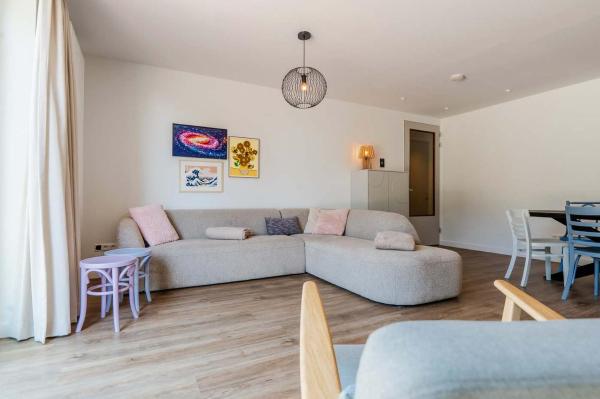 Holiday Home In Ossenisse - Het Hoogland B - Terneuzen