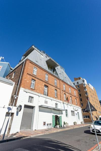 Onomo Hotel Waterfront - Camps Bay
