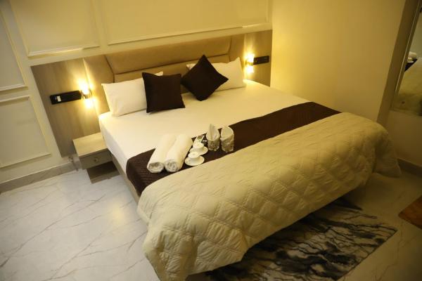 Hotel Raj Comfort Inn - Agra