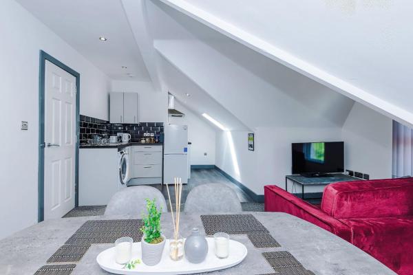 Bright 1-bed Apartment Near Leeds City Centre - Leeds