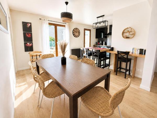 Le Jardin De L'orme - Maison 8 Pers, Jardin & Bbq - Montreuil, France