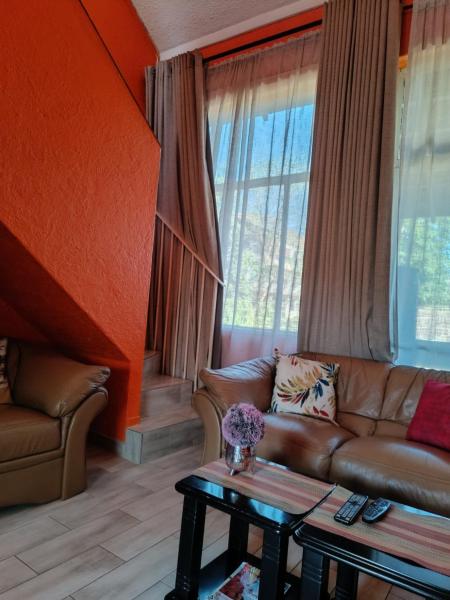 Lolo's 1bed Apt-best Location-2balconies - Harare