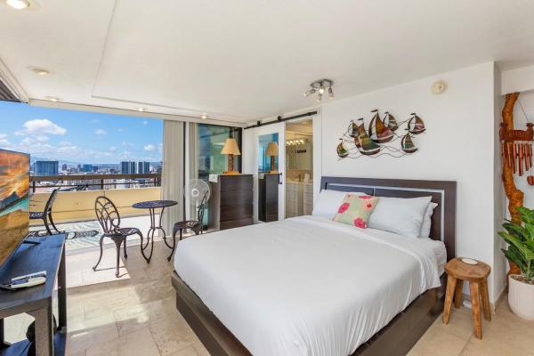 Beautiful Views From Every Room - Kailua, HI