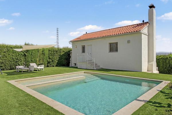 Casita Acogedora Con Piscina - Dílar
