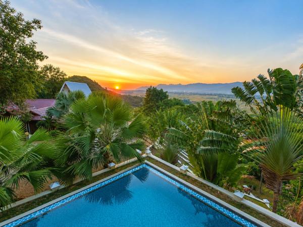 Diamond View Villa - Infinity Pool, Jacuzzi & Sunset Views - Langkawi