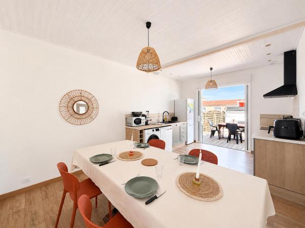 La Parenthèse De La Presqu'île - Beach - Bikes - La Faute-sur-Mer