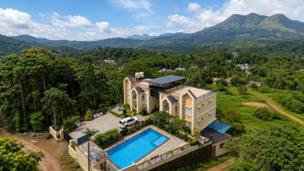 Foggy Woods Resort Wayanad - Kerala