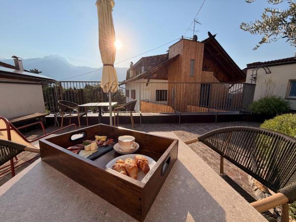 Mena Guesthouse - Tirol