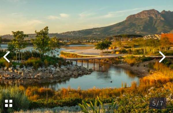 38 Tenerife Avenue Sommerset West - Grabouw