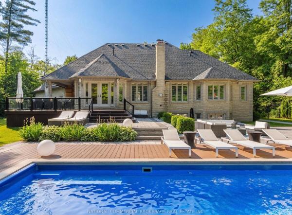 Luxury Private Estate Retreat Pool Hot Tub Gym - Brampton