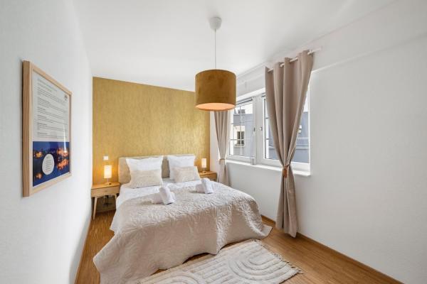 Stay Cozy - Das Studio - Boxspringbett- Beste Lage - 4p - Aschaffenburg