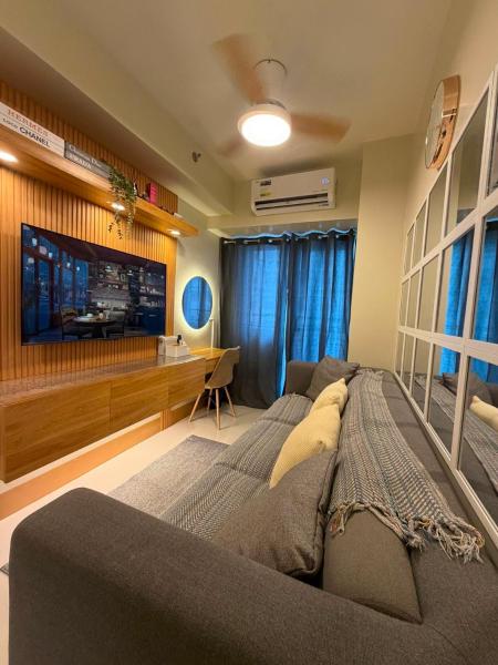 Moa Shore 3 City Cozy Escape - Manila