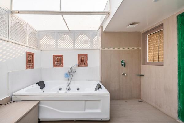 Diwan-e-khas Platinum Penthouse - New Delhi