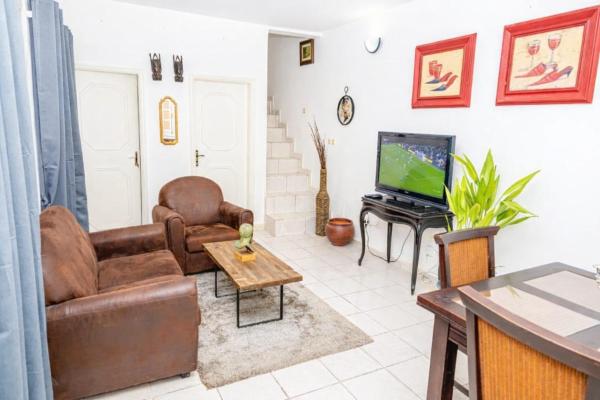La Villa Des Pins - Alep - Libreville