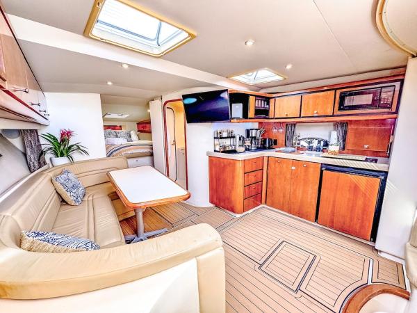 Waterfront Boat Stay & Resort Amenities - Stock Island, FL