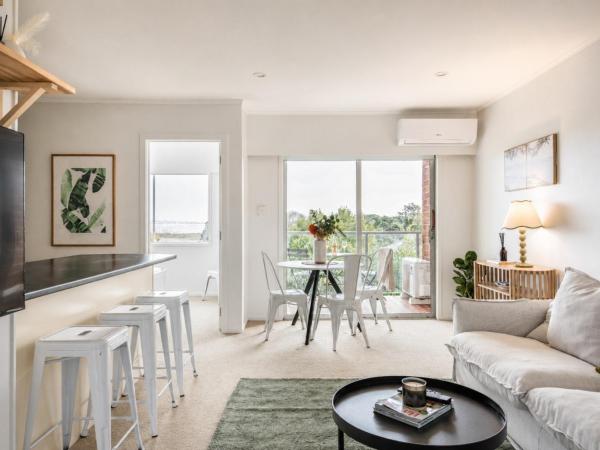 Sage & Sea By Homello - Auckland