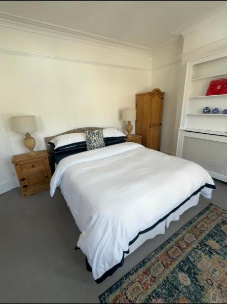 3 Bed Porthcawl Seafront Town Centre Large Groups, Families, Celebrations - Port Talbot