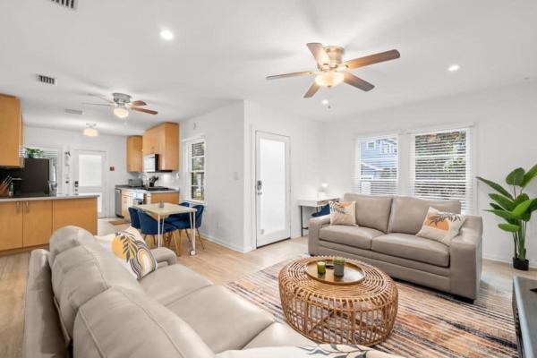 The Hyde Out - Cute Hyde Park Home With Private Hot Tub - Tampa, FL