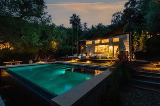 Montau Compound - 3 Homes & Pool - Sleeps 12 - C&c - Topanga
