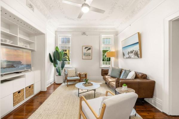 Art Deco Coogee Apartment 5-min Walk To Beach - Coogee