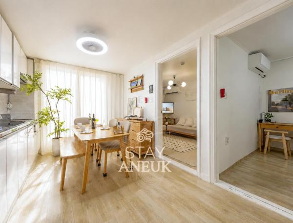 Stay Aneuk,3br,8명,장기숙박,서울대학교,친절한 국가공인 관광통역 안내사의 호텔급 컨시어지 서비스,강남,홍대,명동,,성수,고척돔,Kspo돔,지하철,도심접근성 - Seoul