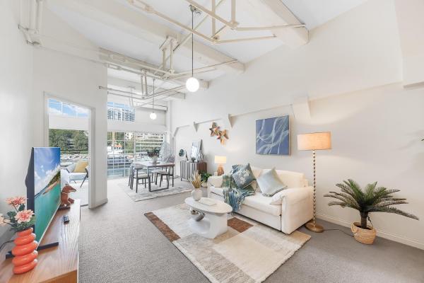 Modern Harbour Retreat - Views - Design - Comfort - 노스 시드니