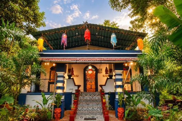 Chateau Madeira - 200 Year Old Portuguese Heritage Luxury Villa Moira North Goa - Goa